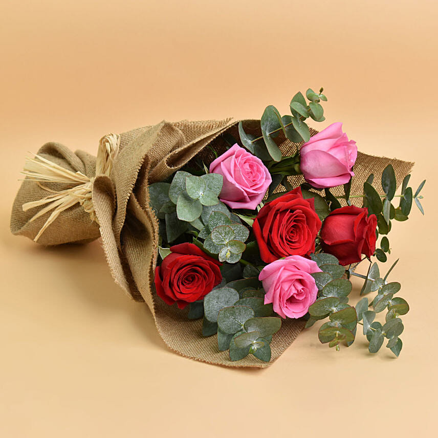 Online 3 Pink 3 Red Roses Valentine Bouquet Gift Delivery in UAE - FNP