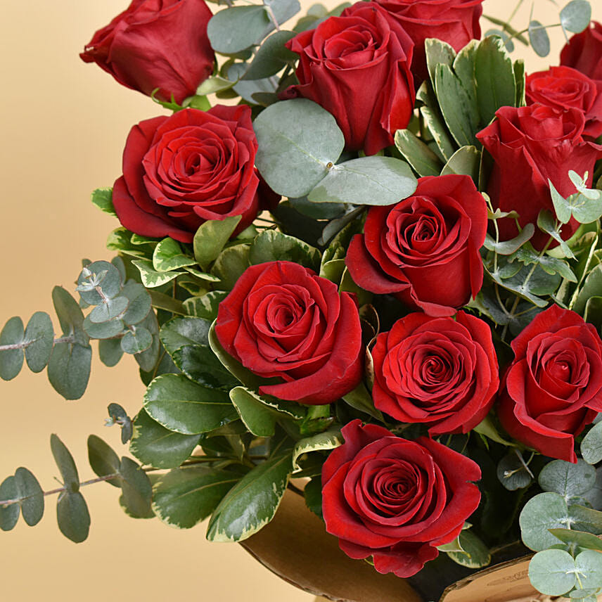 Online 20 Red Rose Hand Bouquet Gift Delivery in UAE - FNP