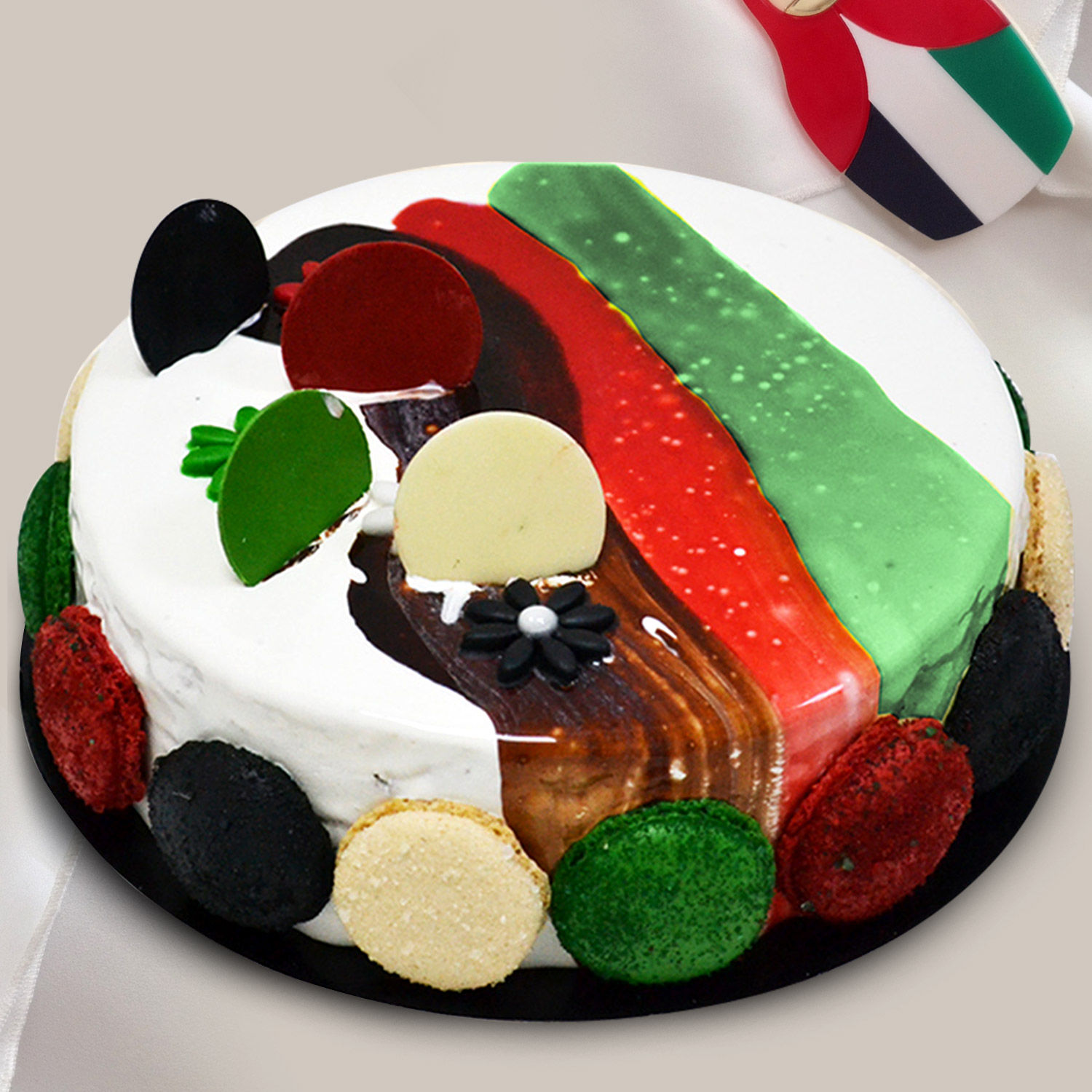 Online UAE Flag Themed Cake 4 Portions Gift Delivery in UAE - Ferns N ...